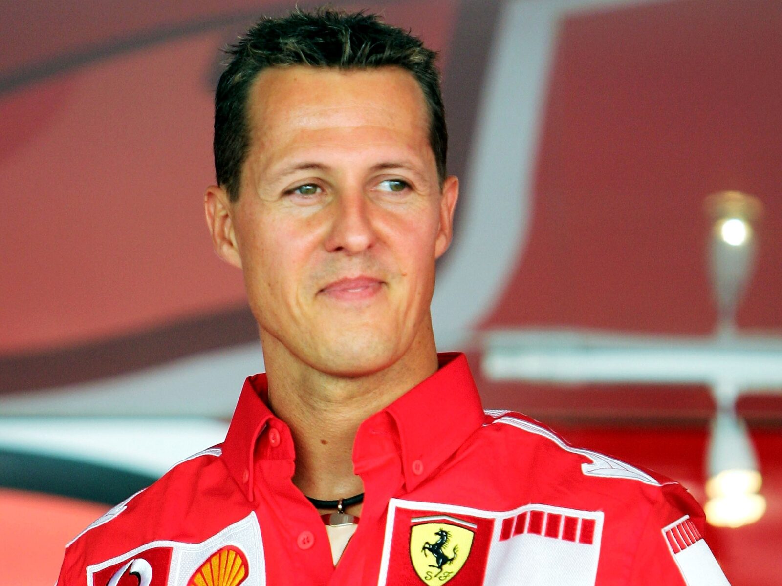 Michael Schumacher passa a usar cadeira de rodas 12 anos após acidente ...